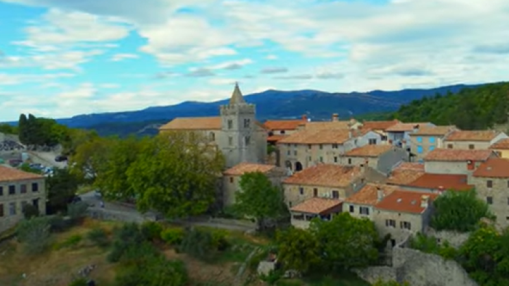 Do you know where the smallest city in the world is? Here's what makes ...